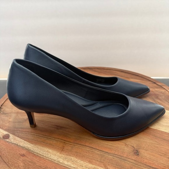 ANTONIO MELANI | Shoes | Antonio Melani Navy Blue Leather Pointed Toe ...